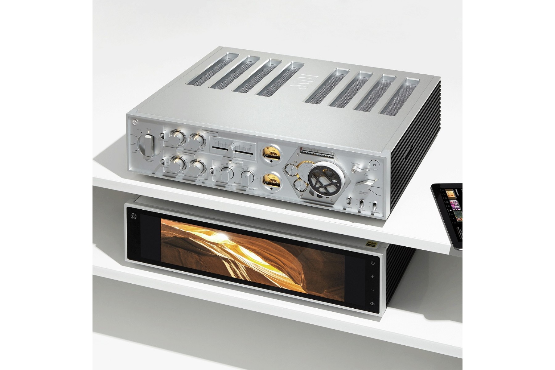HiFi Rose RA180 Integrated Amplifier
